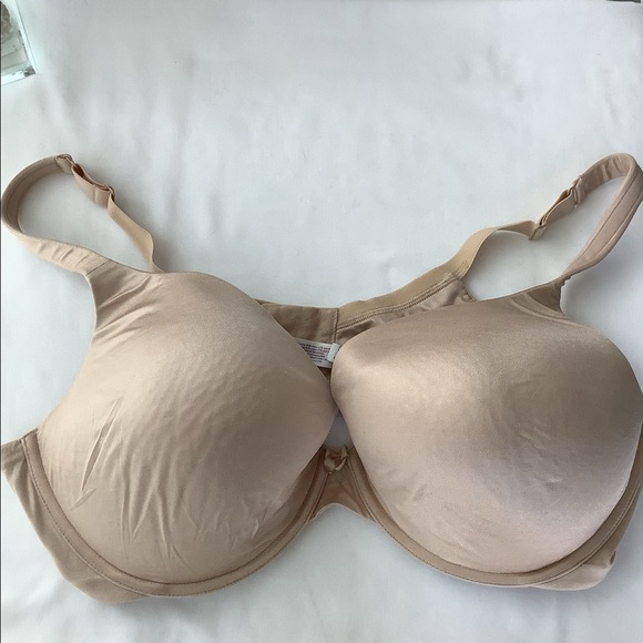 Cacique | Intimates & Sleepwear | Cacique Plus Size Bra | Poshmark
